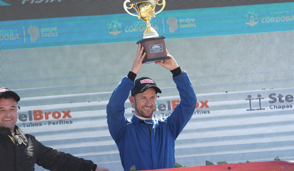 Primer podio en Uno Competizione y proyecto de Clase 2 | Córdoba Pista